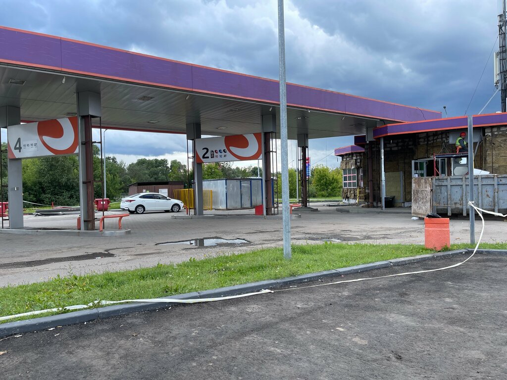Benzin istasyonları yakıt kartları Лукойл-Интер-Кард, Moskova, foto