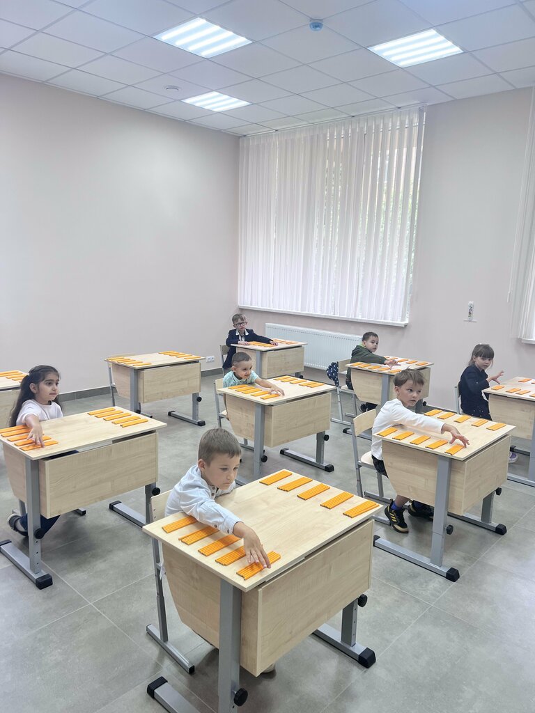 Çocuk ve gençlik merkezleri Luchi, Saratov, foto