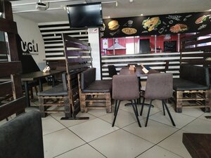 Ugli (ulitsa Gubaydullina No:9, Salavat), kafe  Salavat'tan