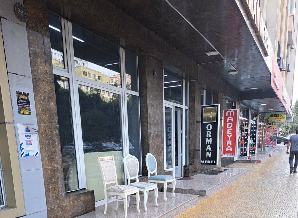 Berberler Kişi Salonu, Bakü, foto