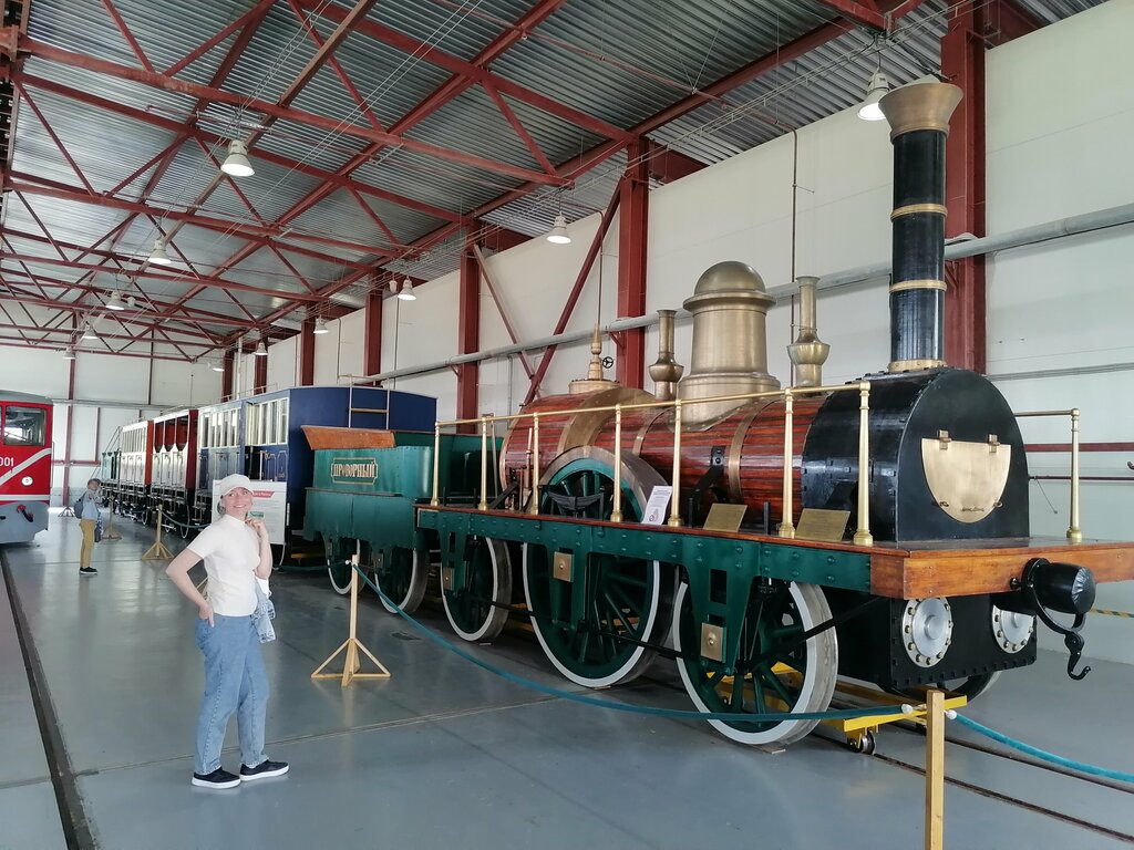 Müzeler ve sanat galerileri Museum and exhibition centre Eleven Months, Puşkin, foto