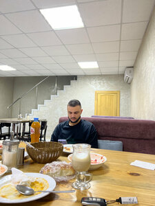 Папа Loft (Solnechnaya ulitsa No:55, selo Novopyatnitskoye), kafe  Krasnoyarski krayından