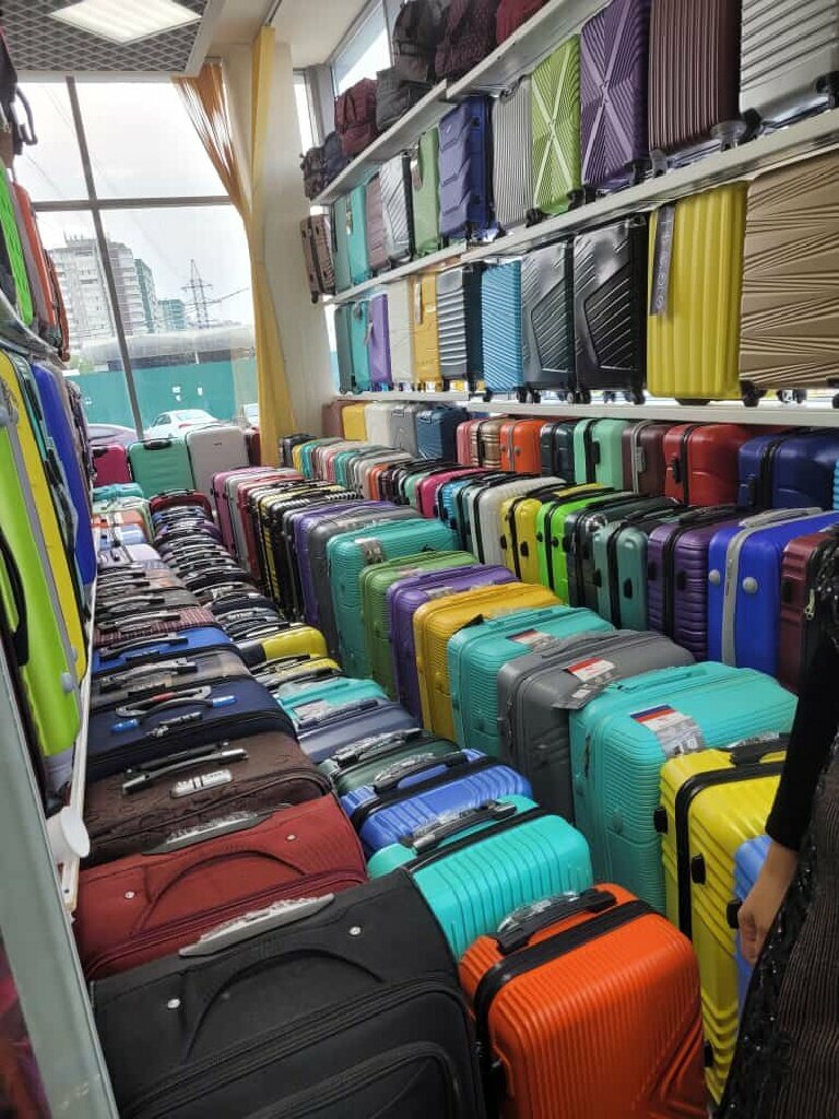 Çanta ve valiz mağazaları Магазин сумок и чемоданов, Yekaterinburg, foto