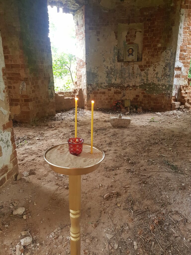 Ortodoks kiliseleri Tserkov Ikony Bozhiyey Materi Kazanskaya V Turino, Tulskaya oblastı, foto