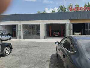 Car mechanic Valeri (Vahan Teryan 1st Street No:1/1), otomobil servisi  Erivan'dan