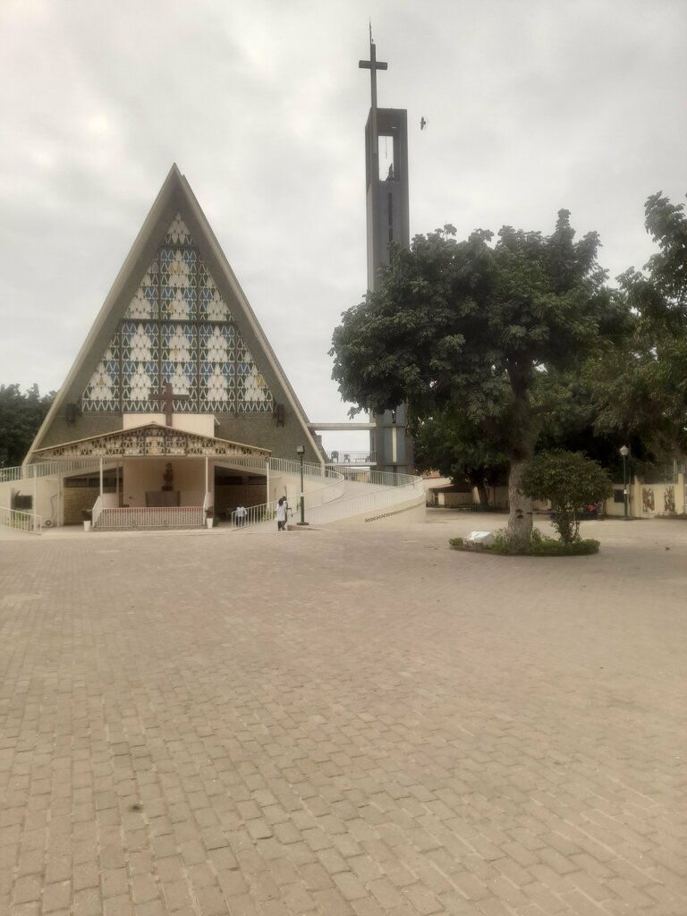 Katolik kiliseleri Santo António, Loanda, foto