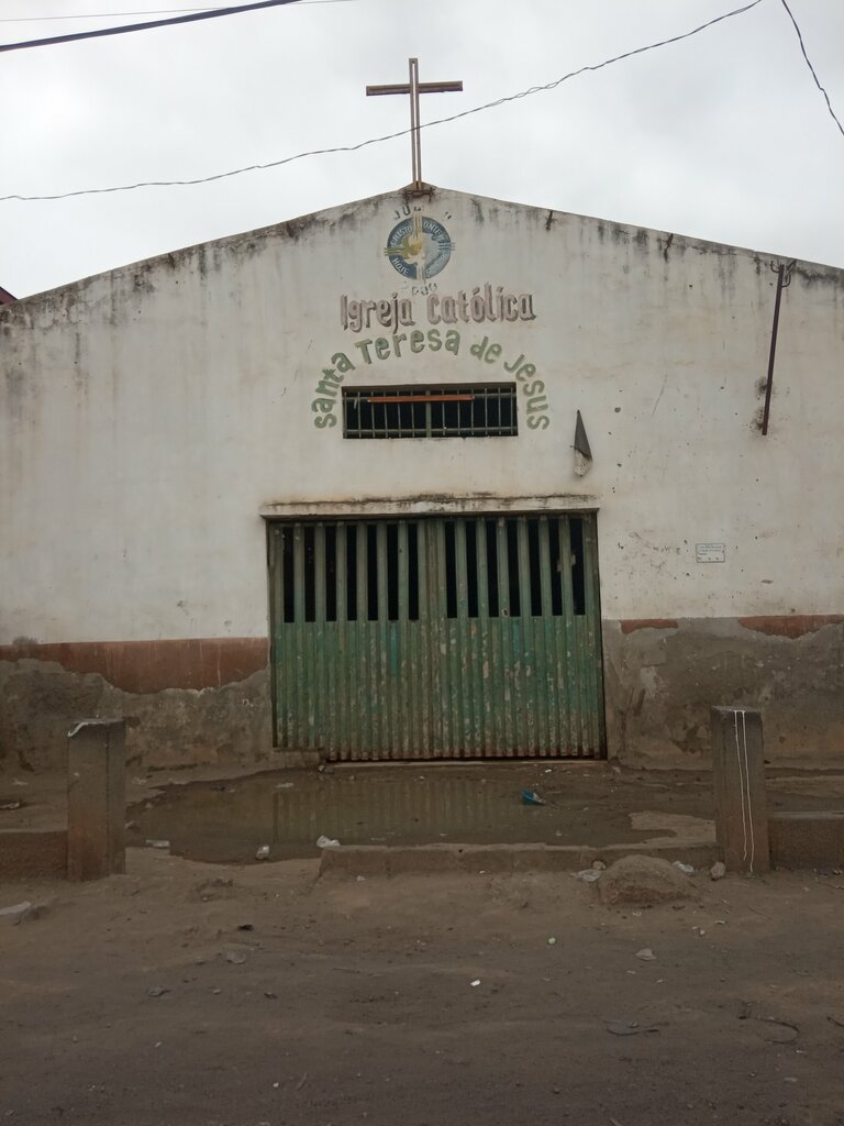 Katolik kiliseleri Santa Teresa, Loanda, foto