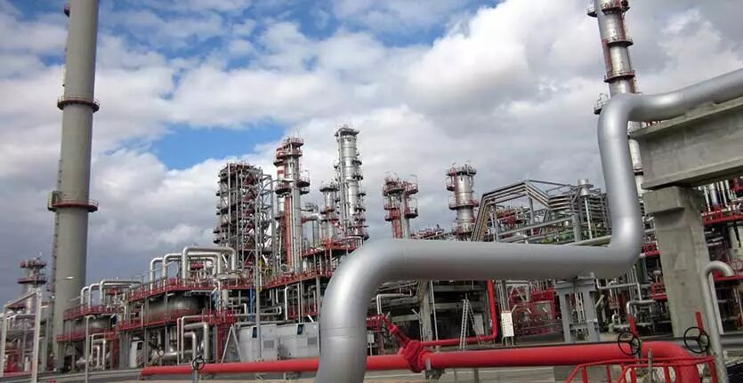 Petrol ve gaz firması Control Y Montajes Industrials Cymi, Abu Dabi, foto