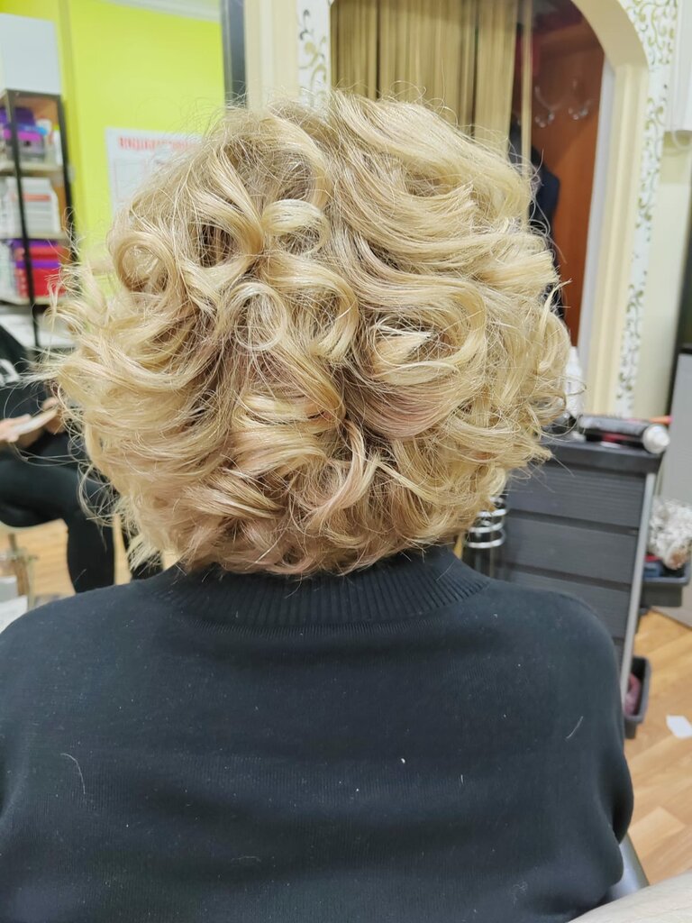 Kuaförler Diva, Gelencik, foto