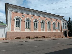 Дом купца Черникина (Oktyabrskaya ulitsa No:120, Yelets), turistik yerler  Yelets'ten