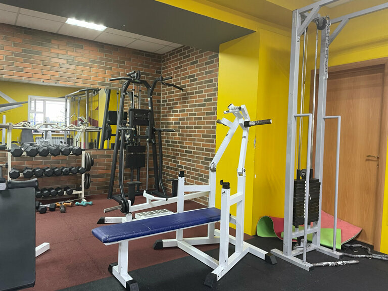 Çok amaçlı spor tesisleri МАУ Тотемский ФОК, тренажерный зал, Vologodskaya oblastı, foto