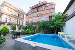 Tih Hotel (Lugovaya ulitsa No:22, Arkhipo-Osipovka Village), otel  Krasnodarski krayından
