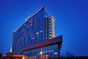 Radisson Blu Hotel, Chelyabinsk (ulitsa Truda No:179, Chelyabinsk), otel  Çeliabinsk'ten