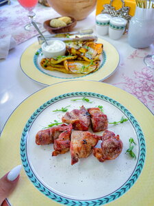 Kordon (Malakhitovaya ulitsa No:32, Gelendzhik), restoran  Gelencik'ten