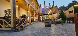 H Hotel & Restaurant (Alaverdyan Street No:8, City of Ejmiatsin), otel  Vağarşapat'tan