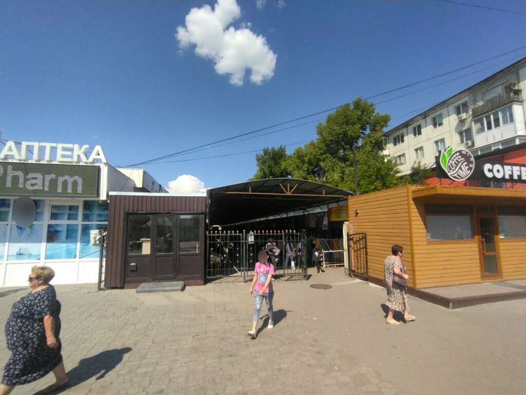 Giyim pazarı Shelkovyi put, Yekibastuz (Ekibastuz), foto