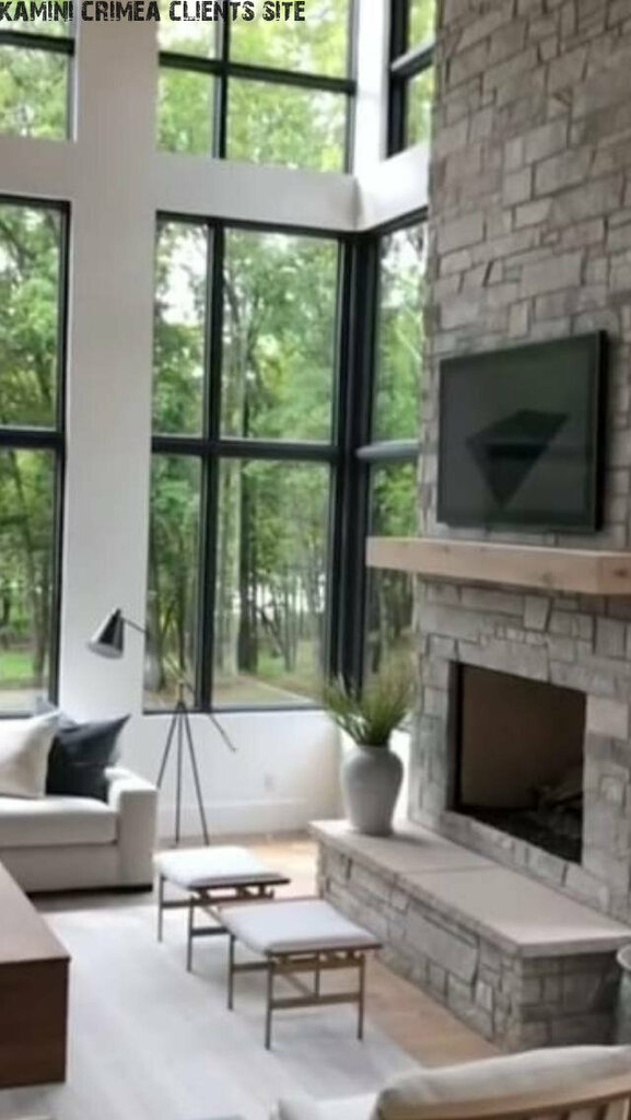 Çitler, parmaklıklar Fireplaces Of The Crimea, Simferopol (Akmescit), foto