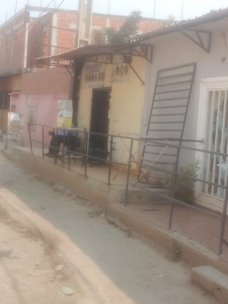 Kuaförler Barbearia estilo urbano, Loanda, foto
