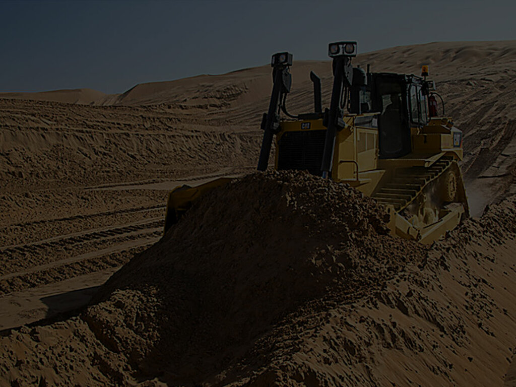 i̇nşaat makinaları ve ekipmanları Desert King Heavy Equipment Rental LLC, Dubai, foto