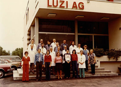 Kozmetik ve parfümeri firmaları Luzi, Dubai, foto