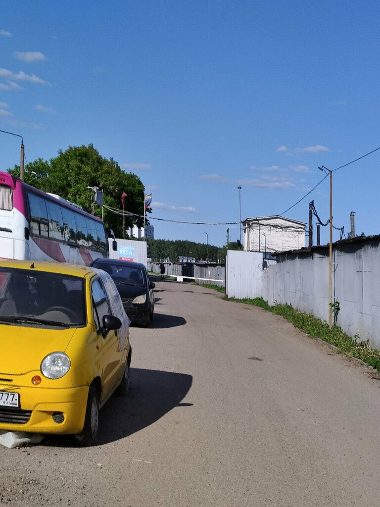 Garajlar ГК Горизонт, Moskova, foto