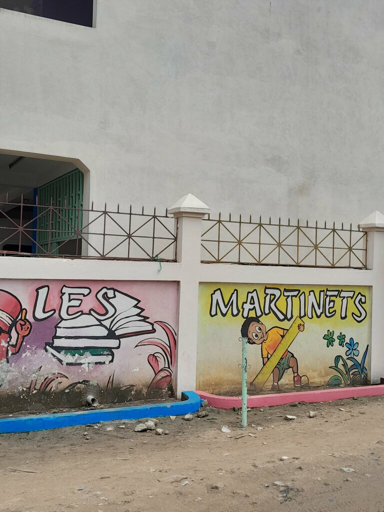 i̇lkokul Groupe Scolaire Les Martinets, Abican, foto