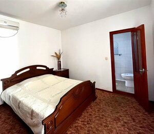У Людвига (Vostochnaya ulitsa No:21, selo Vityazevo), otel  Krasnodarski krayından