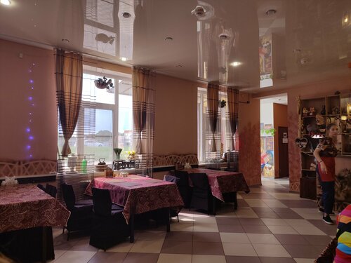 Kafe Славна хата, Krasnodarski krayı, foto