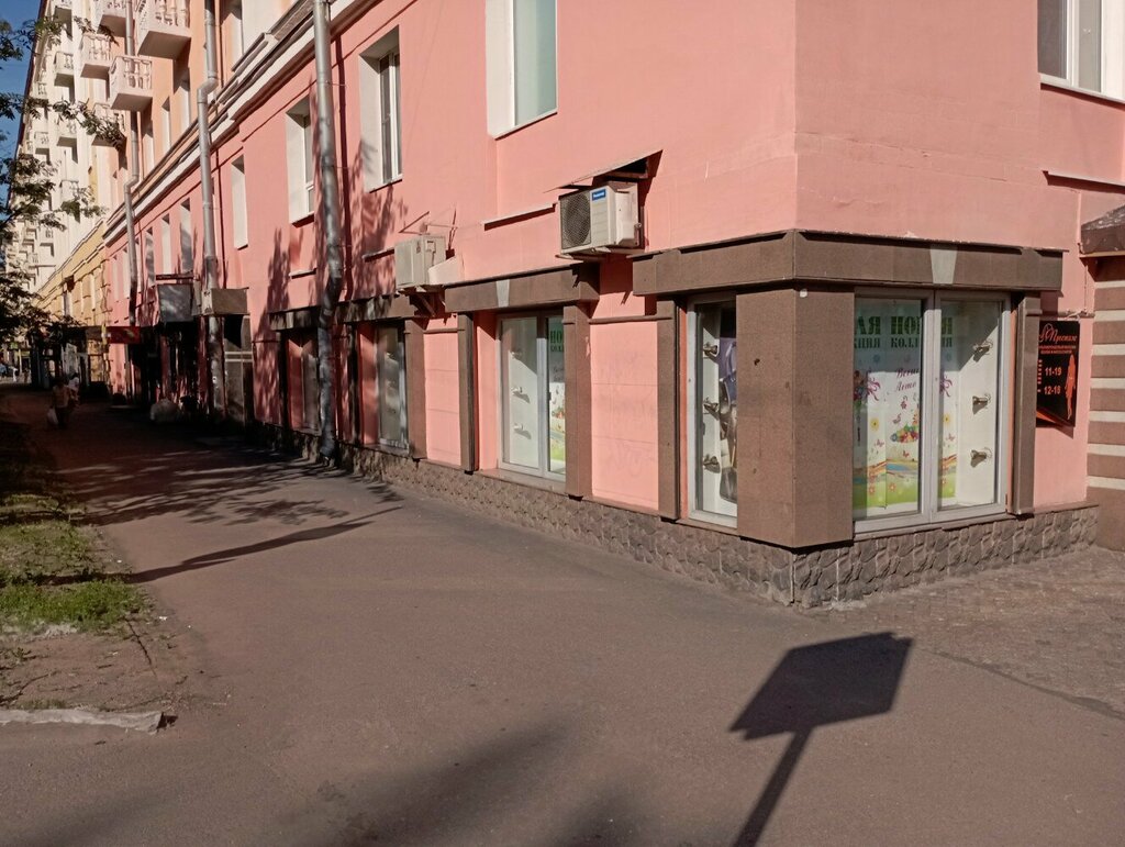 Kürk ve deri giyim mağazaları Venetsiya-lotos, Murmansk, foto