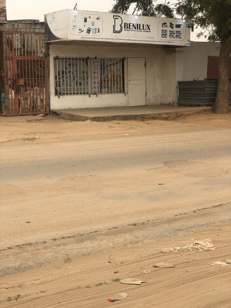 Elektronik eşya mağazaları Benilux, Loanda, foto