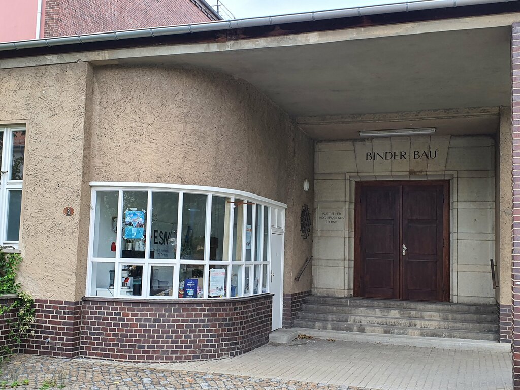 Üniversiteler Binder-Bau, Dresden, foto
