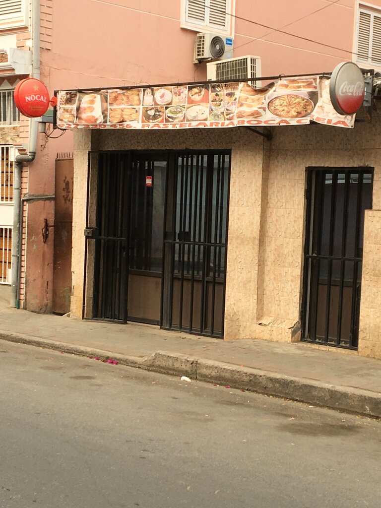 Restoran Pastelaria Boca Cheia, Loanda, foto