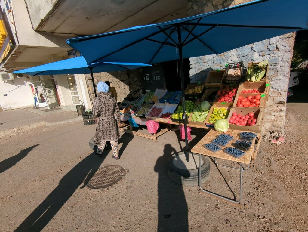 Manavlar Свежие овощи, Ufa, foto