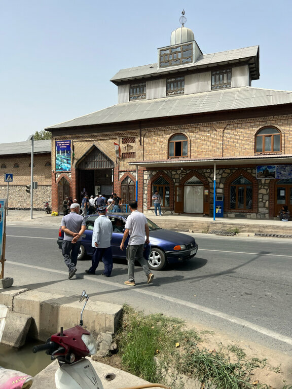 Cami Мечеть имени Имама Азама, Tursunzoda Bölgesi, foto