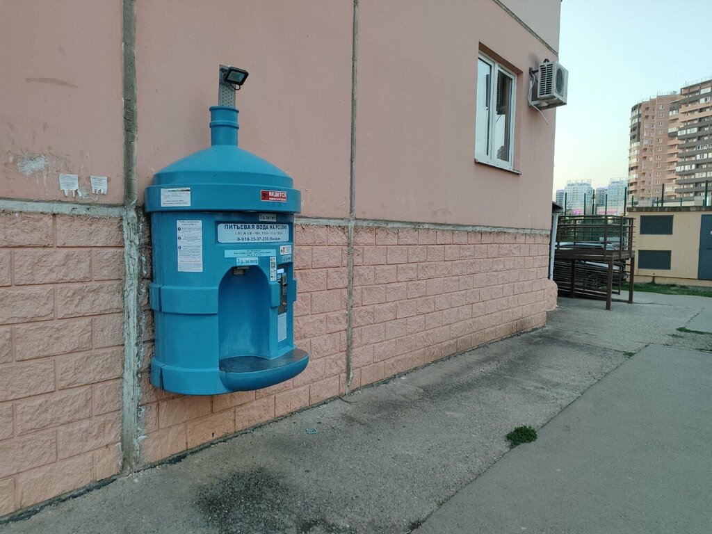 Su satışı Питьевая вода, Krasnodar, foto