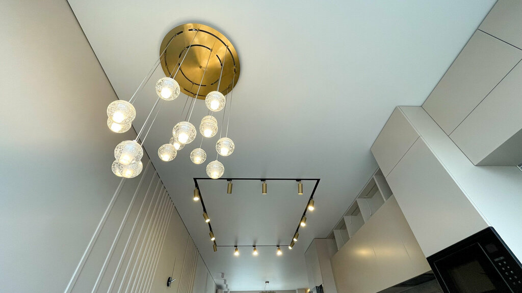 Tavan sistemleri Prestige, Novosibirsk, foto