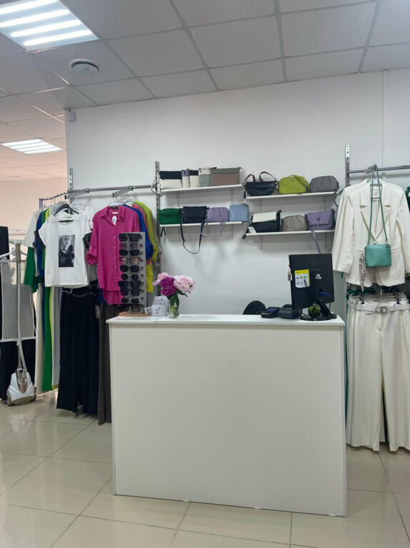 Giyim mağazası Olivia Store, Leninogorsk, foto