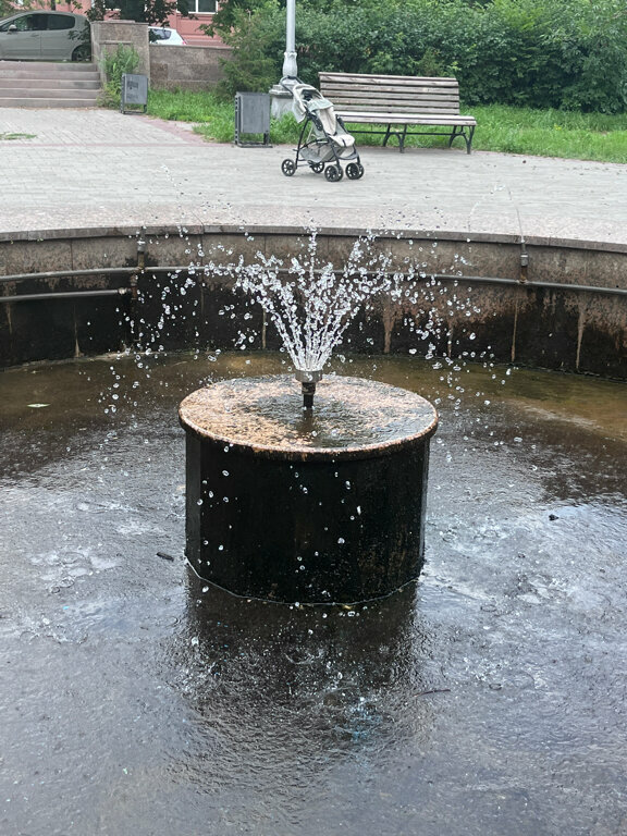 Çeşme Fountain, Magnitogorsk, foto