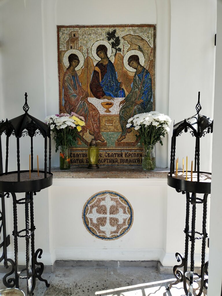 Şapel, haç anıtı Chapel of the Holy Trinity, Saint‑Petersburg, foto