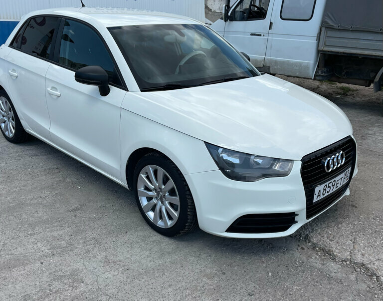 Oto yıkama F5, Yevpatorya, foto