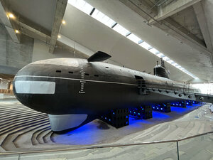 Nuclear submarine K-3 Leninsky Komsomol (Tsitadelskoye Highway No:18), teknoloji anıtı  Kronstadt'tan