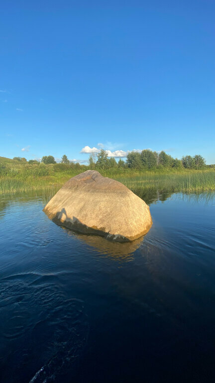 Doğa Волхов камень, Yaroslavskaya oblastı, foto