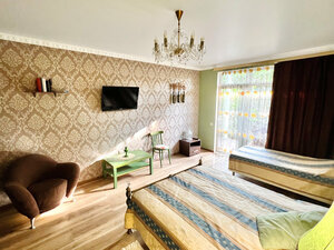 Zelenyy Dvor (Lidzavskoye shosse No:10, Lidzava), otel  Gagra Bölgesi'nden