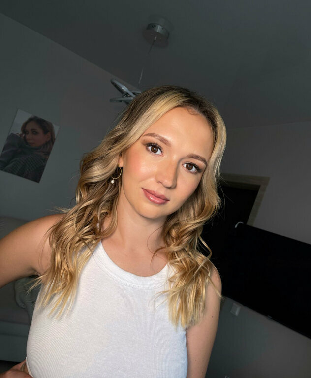 Stil uzmanı, makyöz Naseko, Saint‑Petersburg, foto