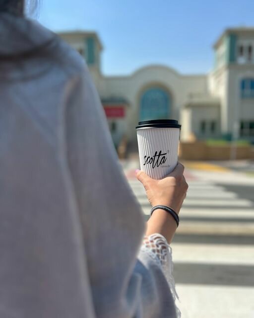 Kahve dükkanları Scotta Espresso Bar, Dubai, foto