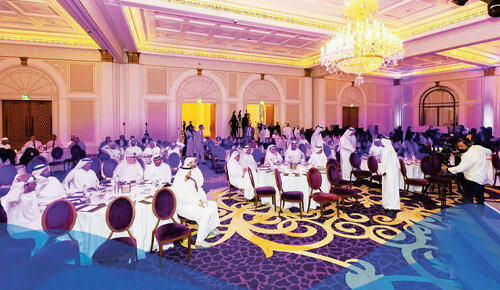 Devlet kurumları ve bakanlıklar Mohammad Bin Rashid Houssing, Dubai, foto