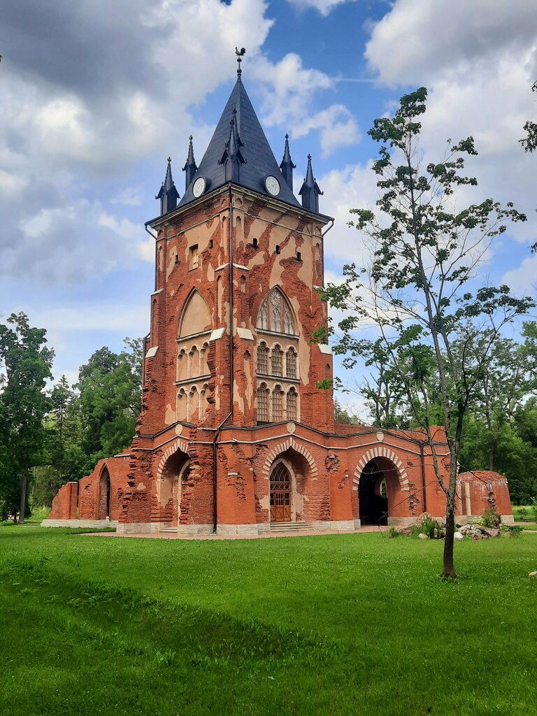 Turistik yerler Shapel Tower, Puşkin, foto