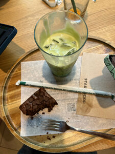 Starbucks Coffee (Provence-Alpes-Côte d'Azur, Alpes-Maritimes, Arrondissement de Nice, Nice), kahve dükkanları  Nice'den