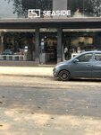Loja Seaside (Luanda, Rua Garcia Neto), giyim mağazası  Loanda'dan