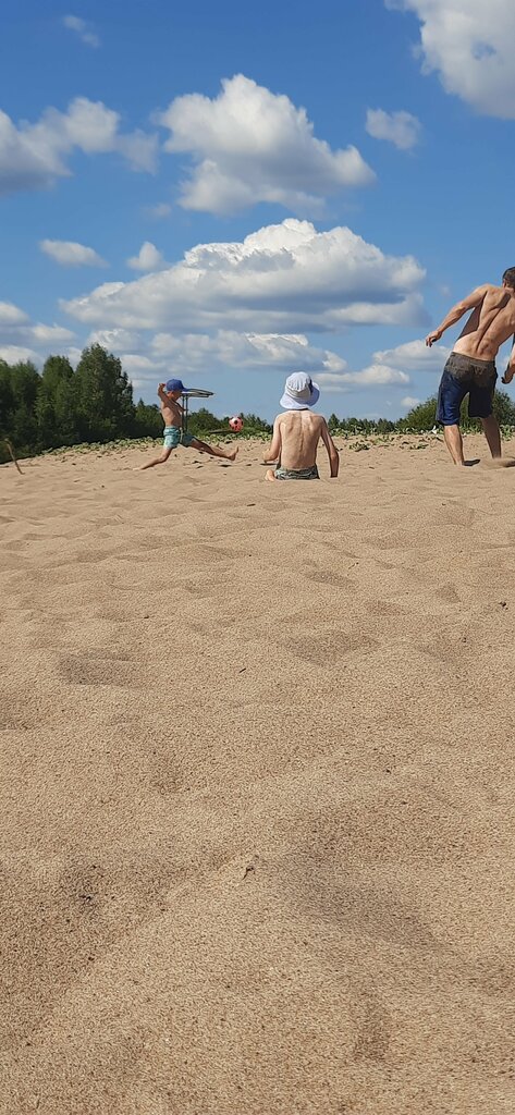 Plaj Пляж, Neya, foto